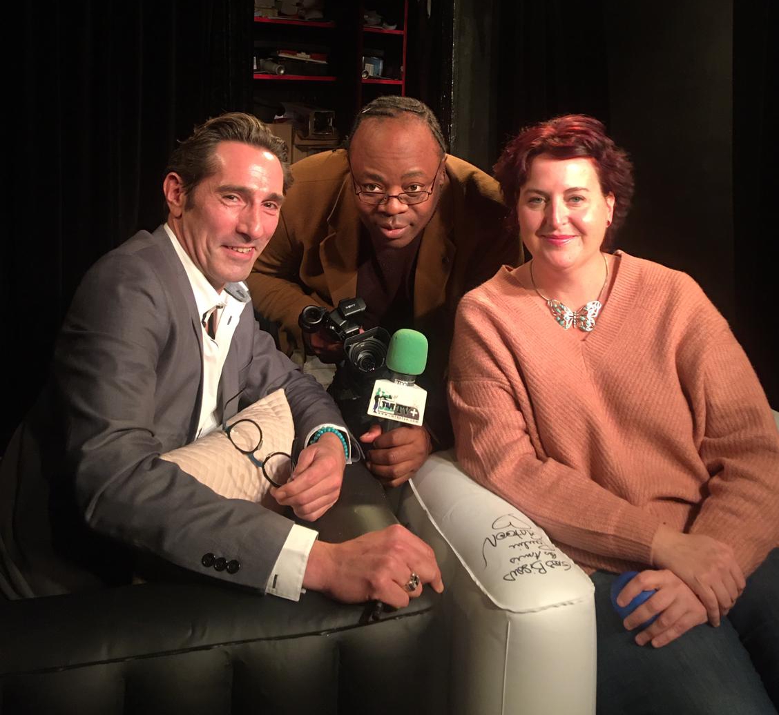 L'ART DU BONHEUR REÇOIT PAULINE CARTOON - Jmtv Plus