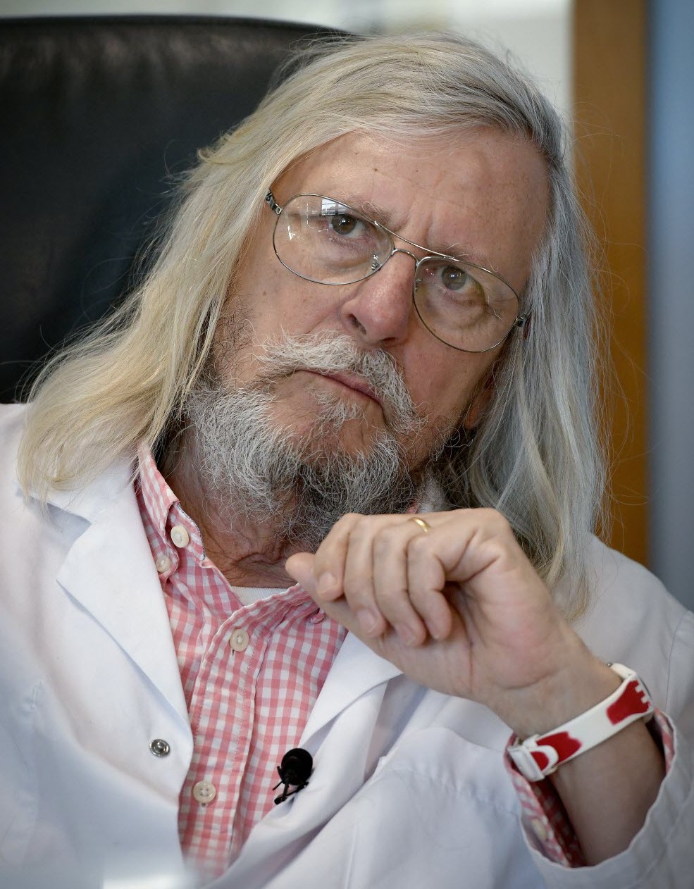 Le Conseil des Camerounais de la Diaspora Appelle à un PRIX NOBEL pour ...